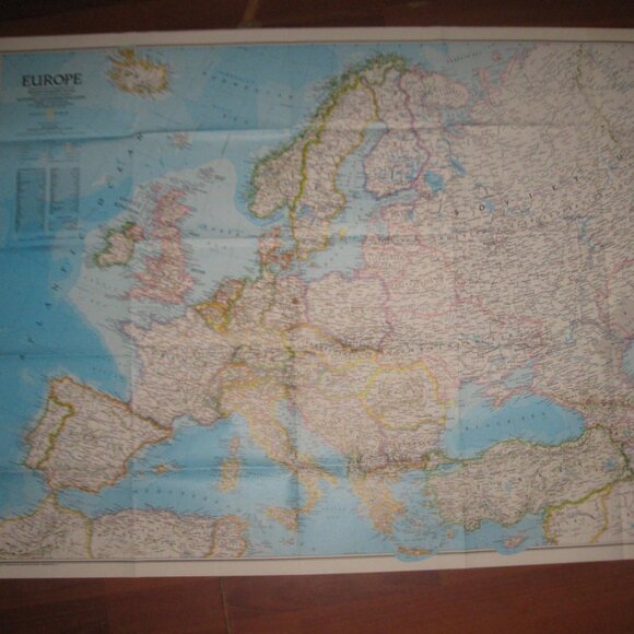National Geographic | Art | 983 Nat Geo Foldout Map Europe 325 X 4325 W ...
